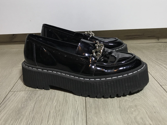 Original STEVE MADDEN mokasine br. 37