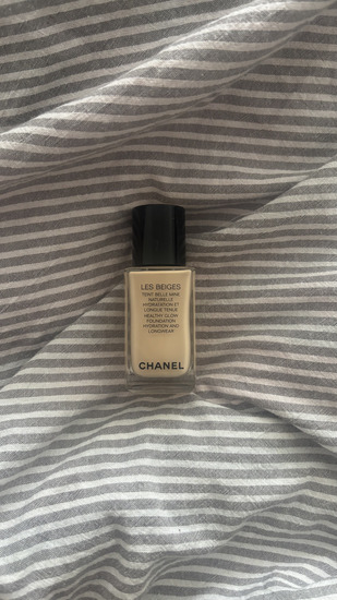 Chanel Les Beiges Healthy Glow puder