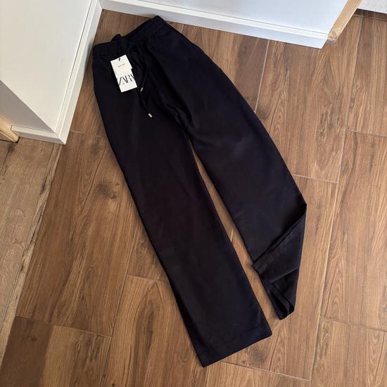 Zara lepe teget lanene pantalone za prolece Novo