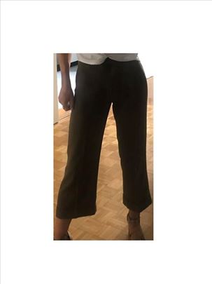 Elegantne 7/8 pantalone (Vel: 40)