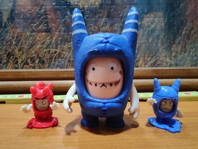 Oddbods 3 igračake u 2 veličine - menjaju lica