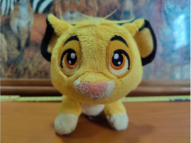 SIMBA Lion King Kralj lavova mladinče Dizni lutka