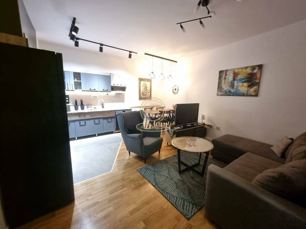 Jednoiposoban stan, Novi Sad | Izdavanje · 45m² · 480€