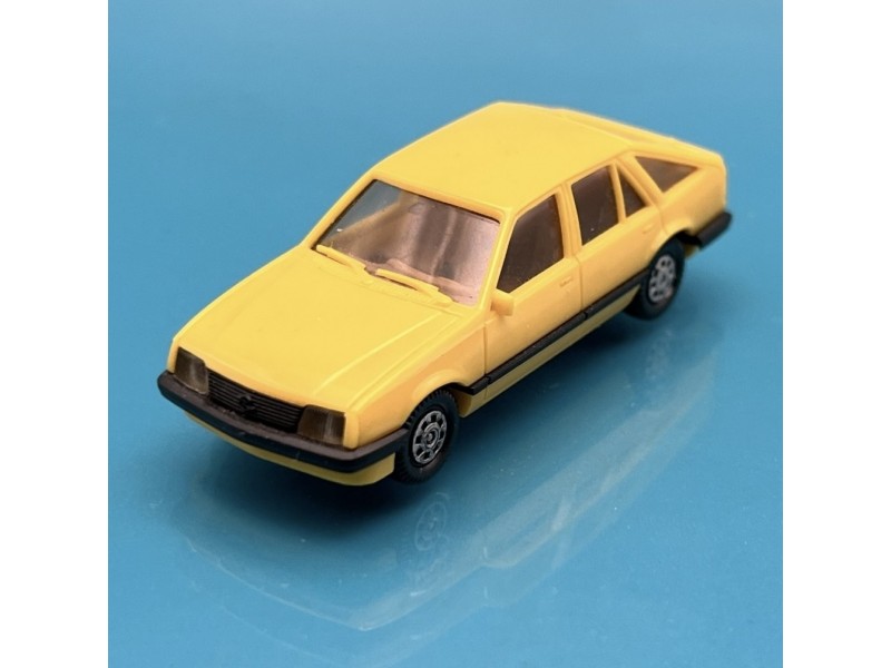 1:87 HERPA Opel Ascona [OP-96]