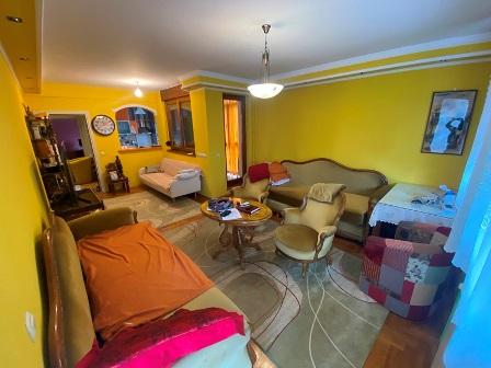 Ulofa Palmea, Trosoban stan na prodaju, 75m2, 240.000€