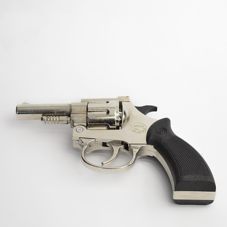 STARTNI REVOLVER 6 MM