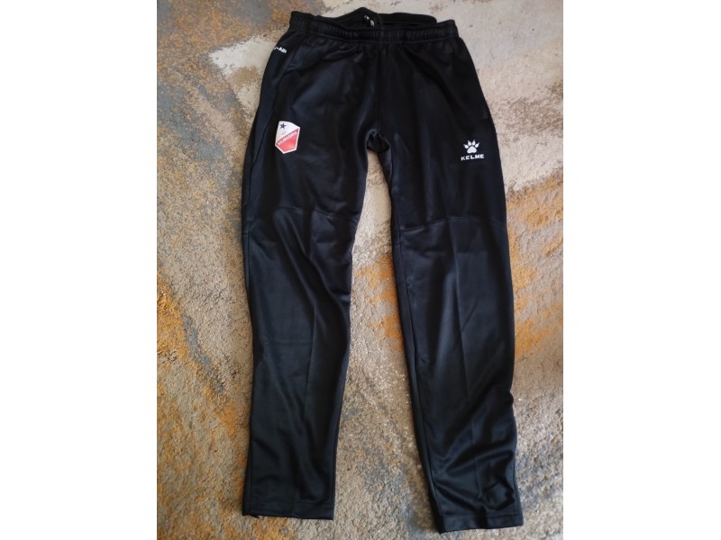 Kelme trenerka FK Vojvodina (donji deo)