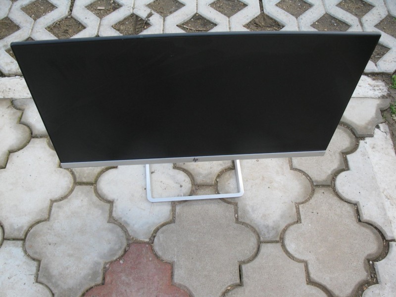 HP 24F Led super tanki monitor za delove