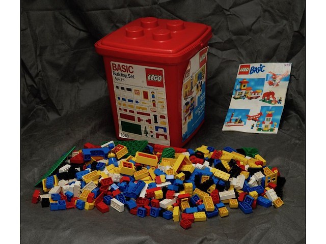 LEGO Basic/Classic - 1663 Basic Building Set in Bucket