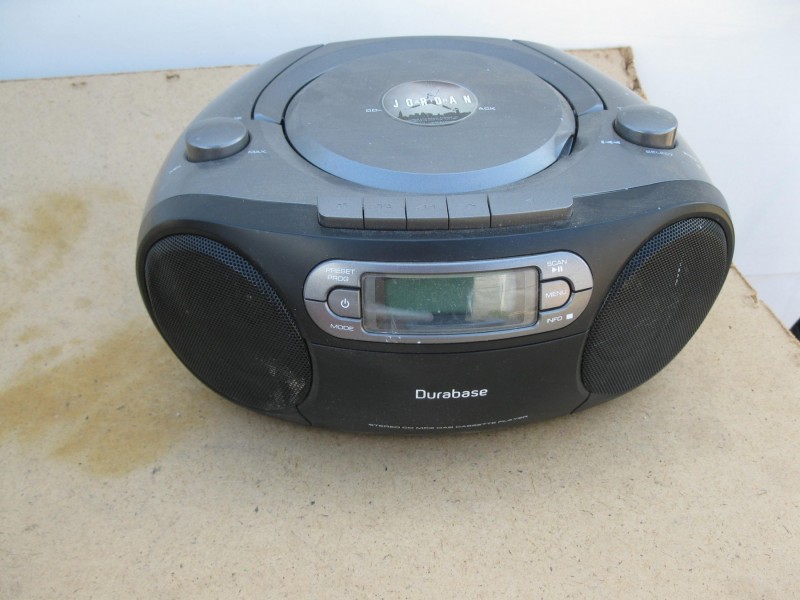 DURABASE CD-MP3-DAB-FM-kasete plejer sa USB odlican