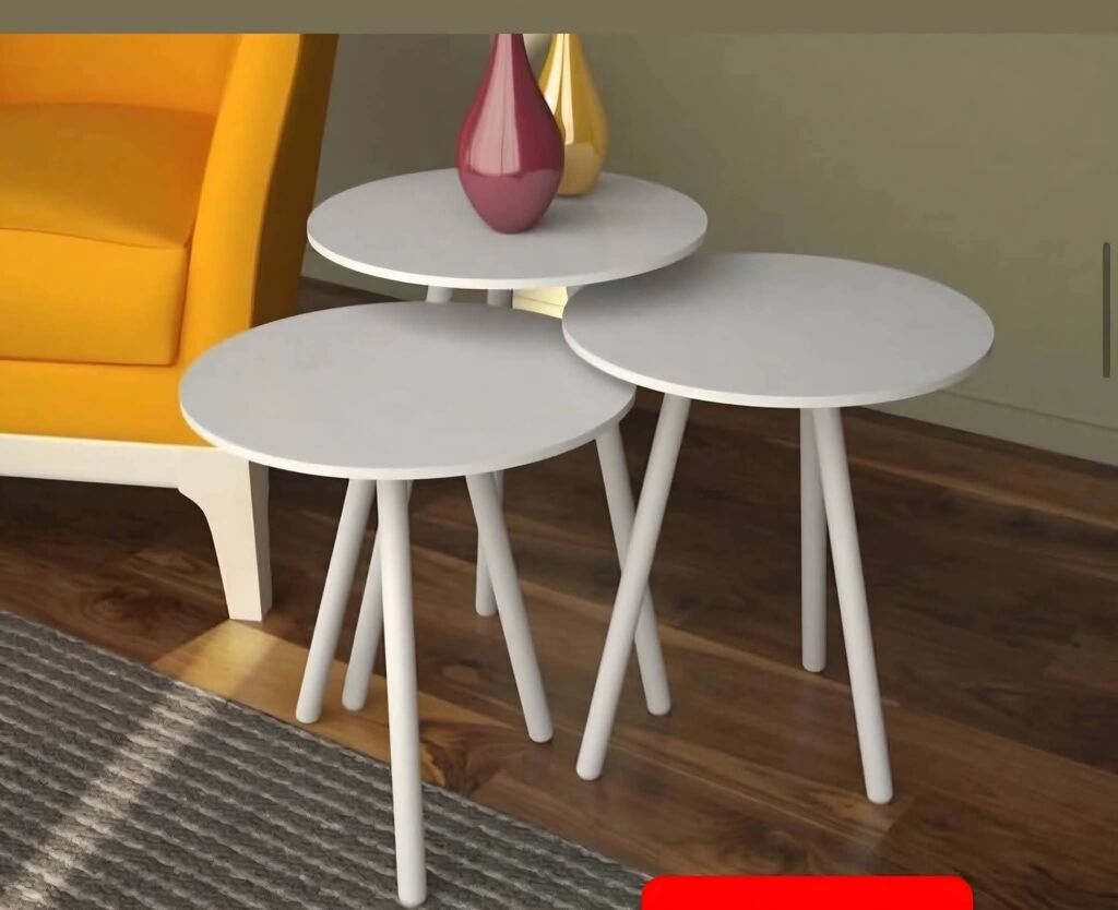 Set od 3 klub/sofa stolića – moderni “nesting” model - Dizajn: tri