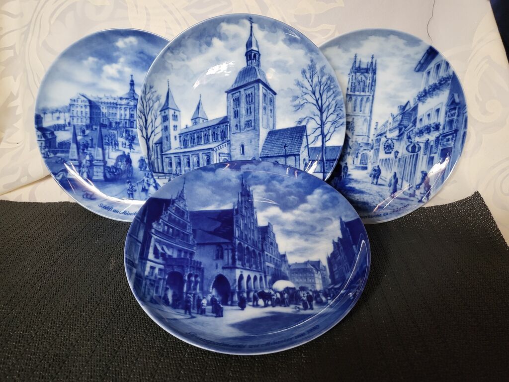 Novi nemacki tanjiri za na zid iz 70ih.godina. Berlin porcelan,novi