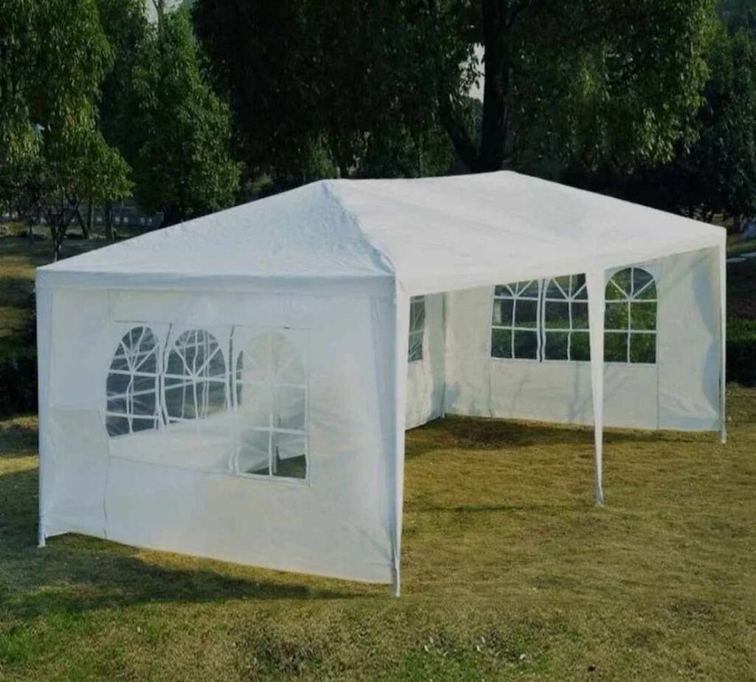 04. Beli Paviljon Party 3x6m – Savršen za zabave i događaje na