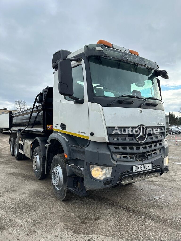 Mercedes-Benz Arocs 3240 kiper