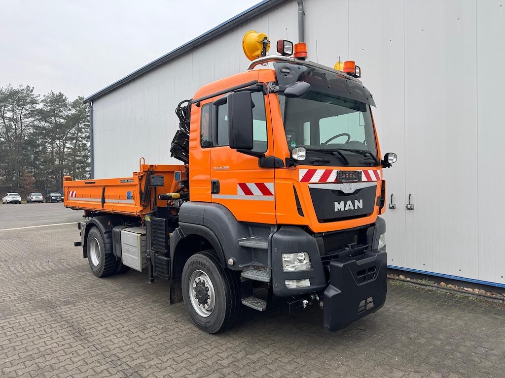 MAN TGS 18.320 / 4x4 / BL Truck / Crane / Remote Control / Winter Se kiper