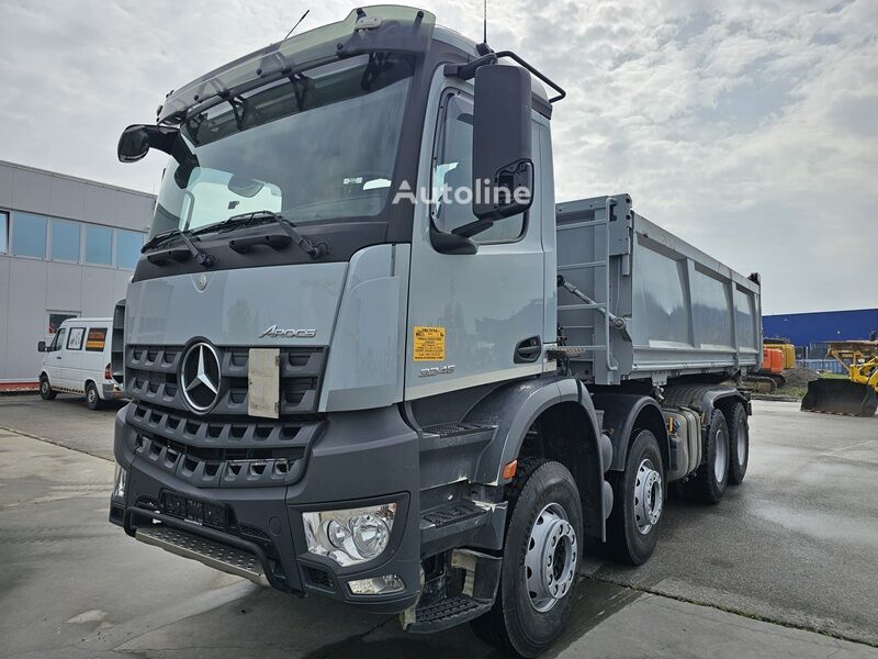 Mercedes-Benz Arocs 3245 kiper