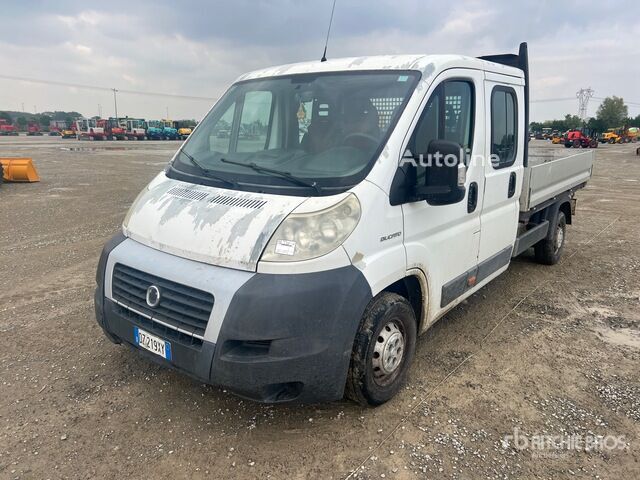 Prodaje se Fiat Ducato kamion s ravnom platformom < 3.5t na aukciji