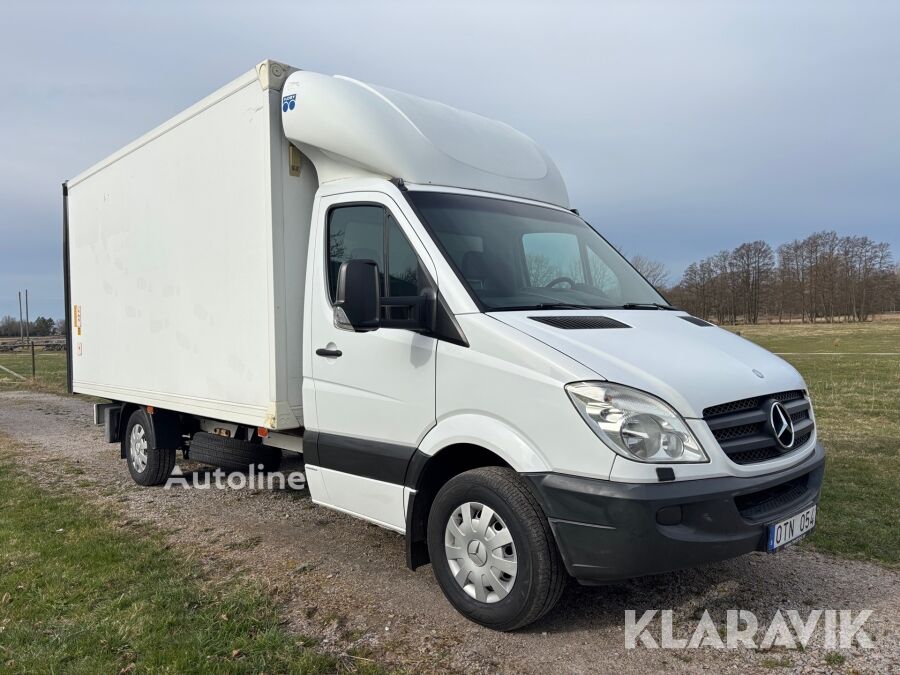 Prodaje se Mercedes-Benz Sprinter 315 kamion s ravnom platformom < 3.5t na aukciji