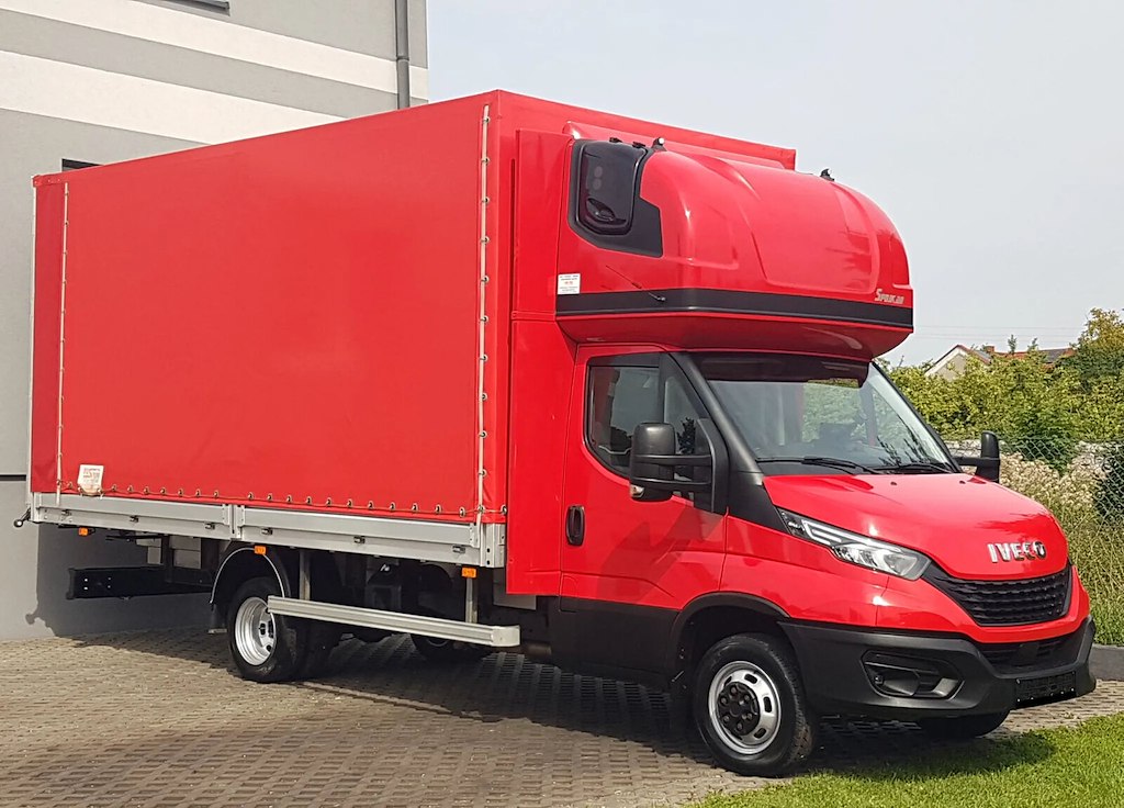 IVECO Daily 50C18 / 12EP kamion s ceradom < 3.5t