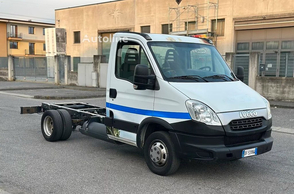 IVECO DAILY 35C14G BT 3.0 kamion šasija < 3.5t