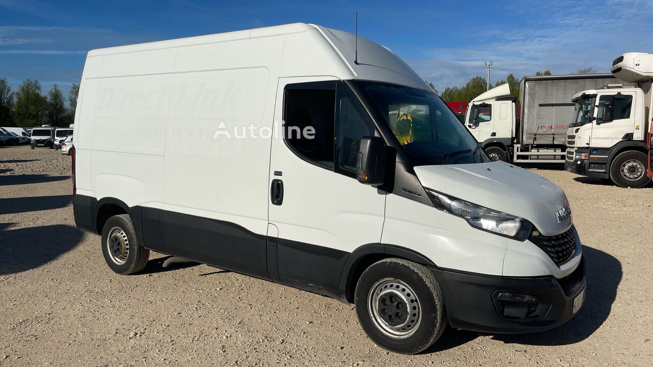 Prodaje se IVECO DAILY 35-140 minibus furgon na aukciji