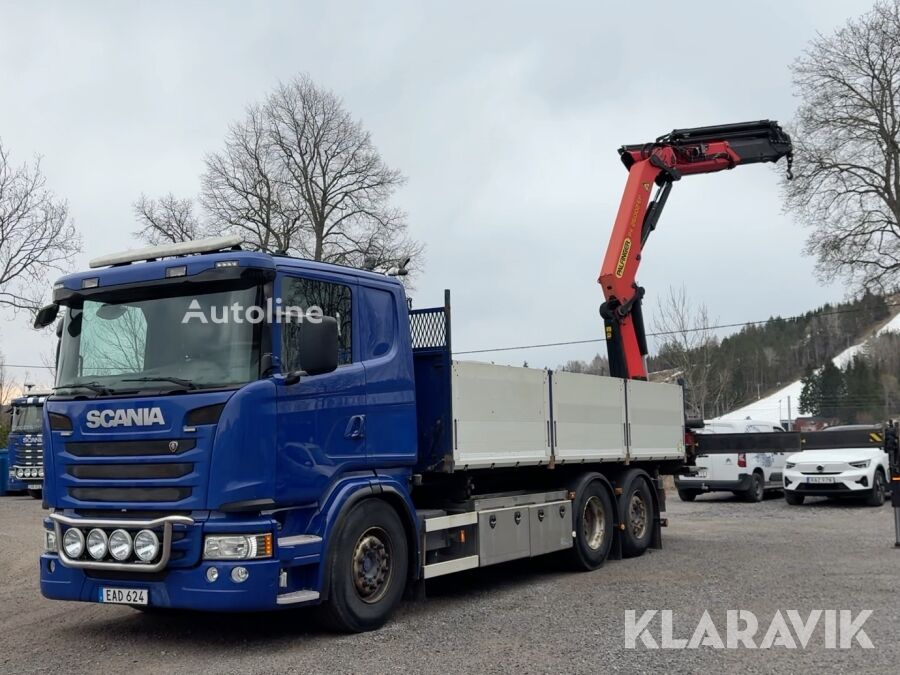 Prodaje se Scania G490 kamion s ravnom platformom na aukciji