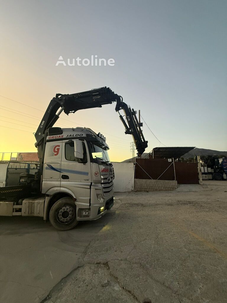 Mercedes-Benz Actros 2651 hiab 377 jib kamion s ravnom platformom