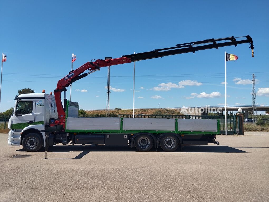 Mercedes-Benz ACTROS 25 36 kamion s ravnom platformom