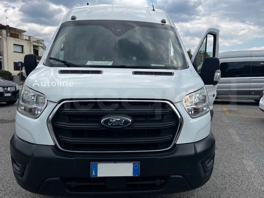 Ford Transit putnički minibus