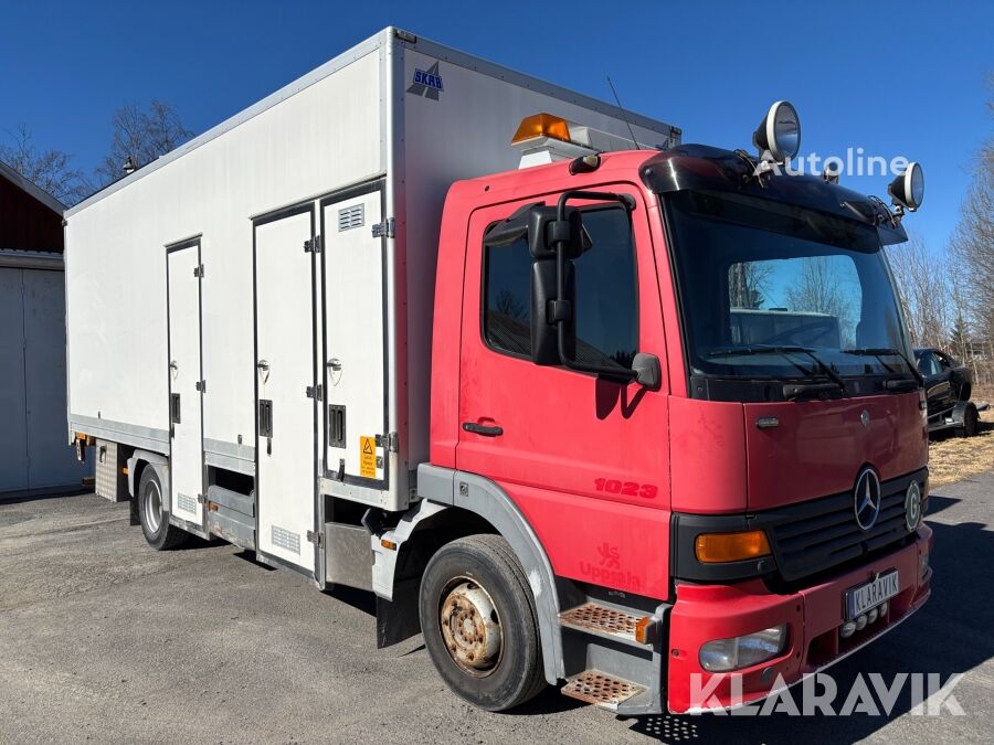 Prodaje se Mercedes-Benz Atego 1023 kamion furgon na aukciji