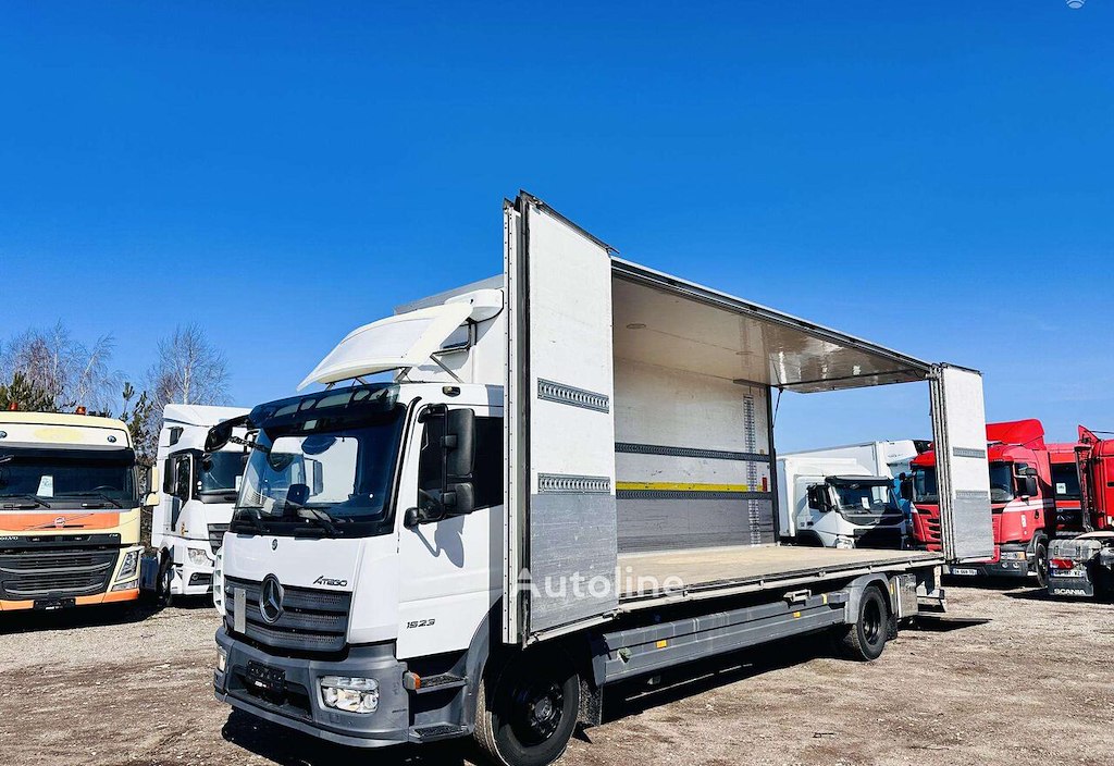 Mercedes-Benz Atego 1523 15T atidaromu sonu ir sildoma buda kamion furgon