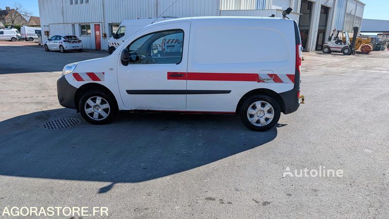Prodaje se Renault KANGOO laki furgon na aukciji