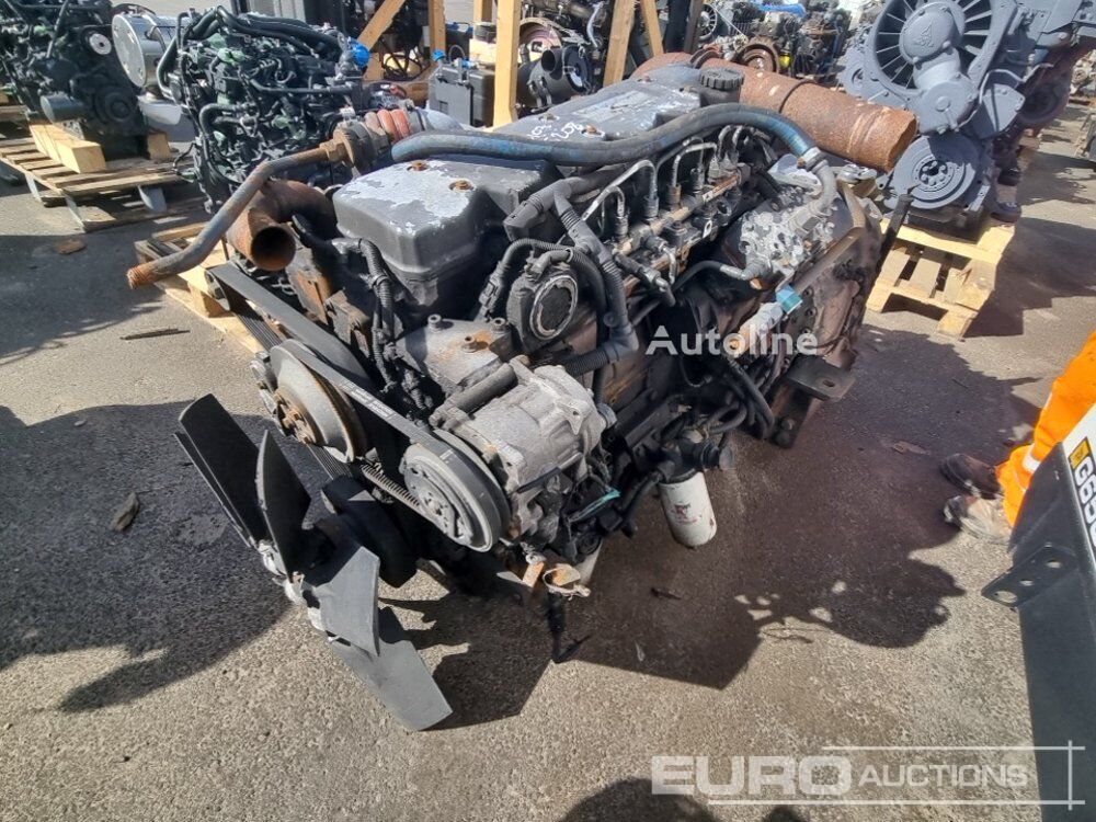 Prodaje se Cummins QSB6.7 motor za kamiona na aukciji