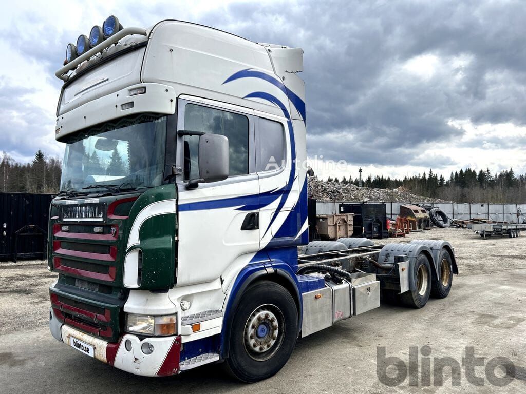 Prodaje se Scania R500LA6X2HNA FÖRL kamion šasija na aukciji