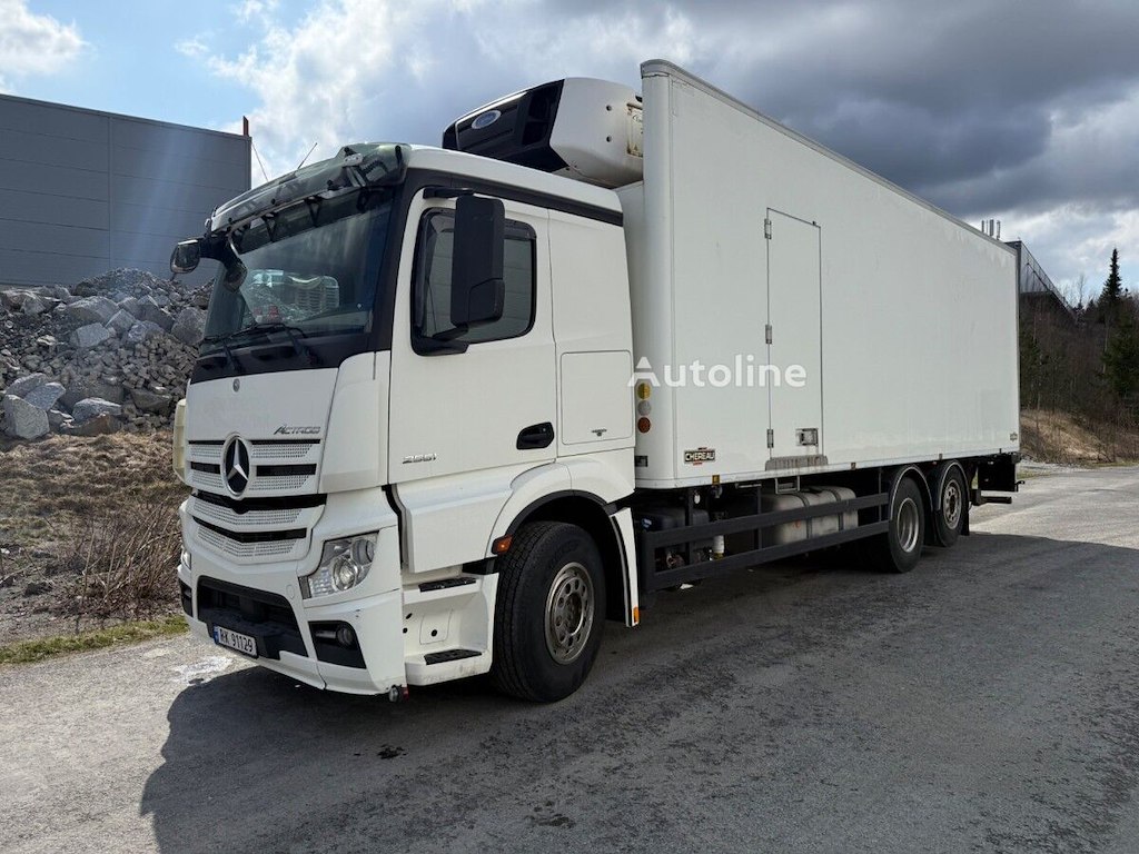Prodaje se Mercedes-Benz Actros kamion hladnjače na aukciji