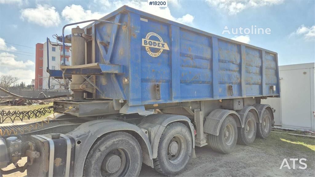 Bodex KIS 3W-S poluprikolica kipera