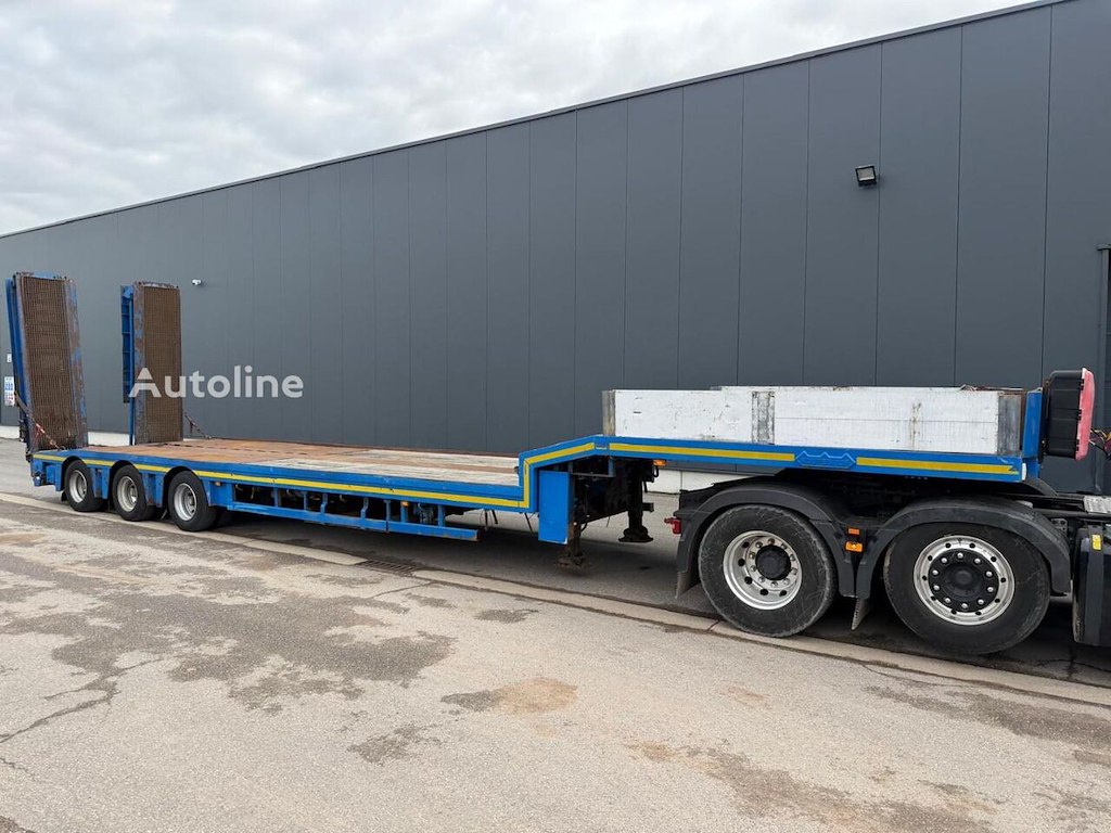 Nooteboom MCO-48-03 3-AXLES SEMI-LOWLOADER - 9,30M CARGO SPACE - 3X HYDRAU poluprikolica sa niskom platformom