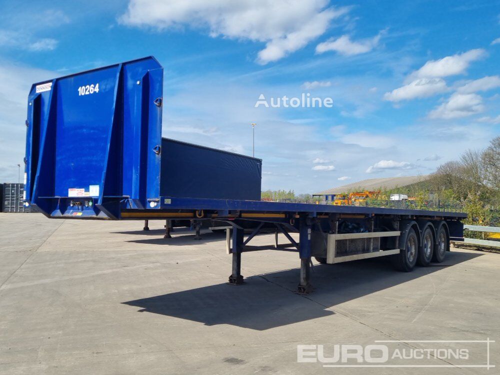 Prodaje se Dennison 2019 Dennison Tri Axle Flatbed Trailer poluprikolicu platformu na aukciji