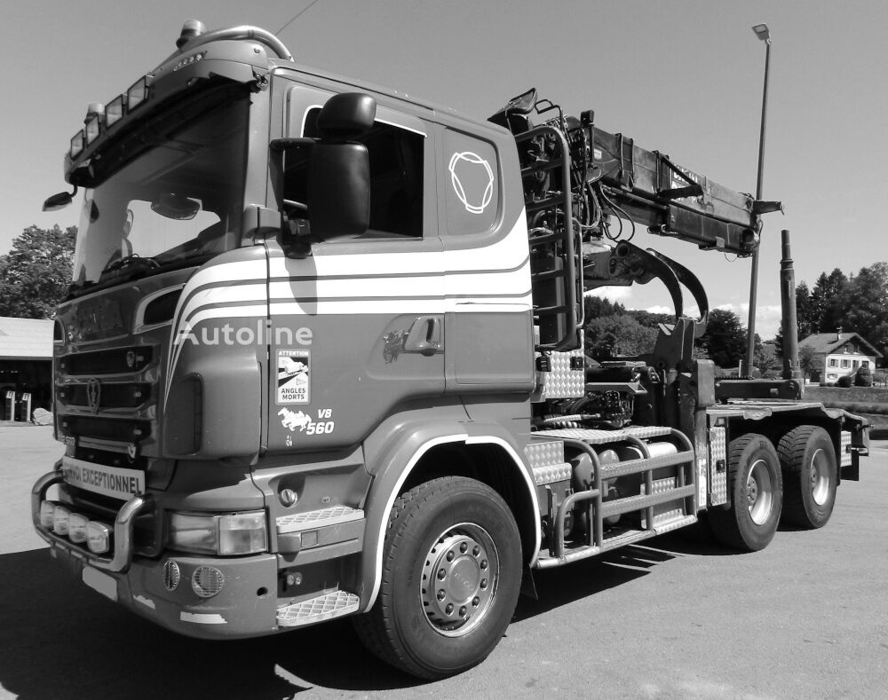 Scania R560 V8 kamion za prevoz drva