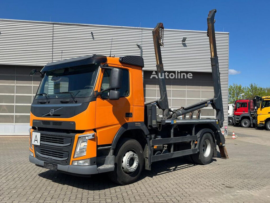 Volvo FM 450 kamion autopodizač kontejnera