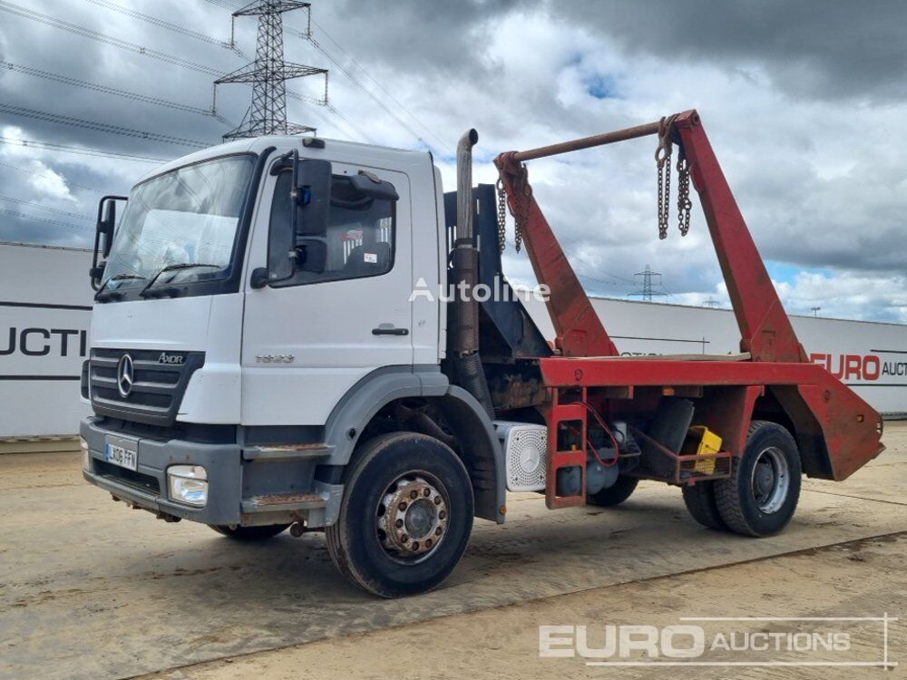 Prodaje se Mercedes-Benz Axor 1823 kamion podizač kontejnera na aukciji