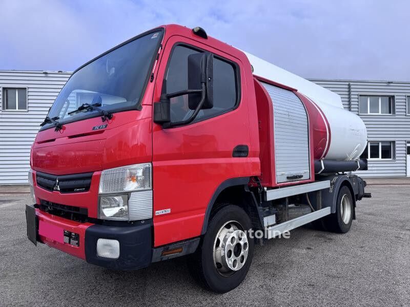 Mitsubishi CANTER autocisterna