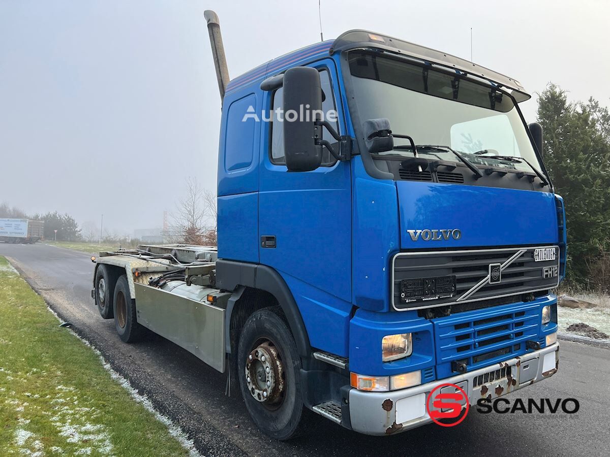 Volvo FH12-420 kamion sa kukom za podizanje tereta