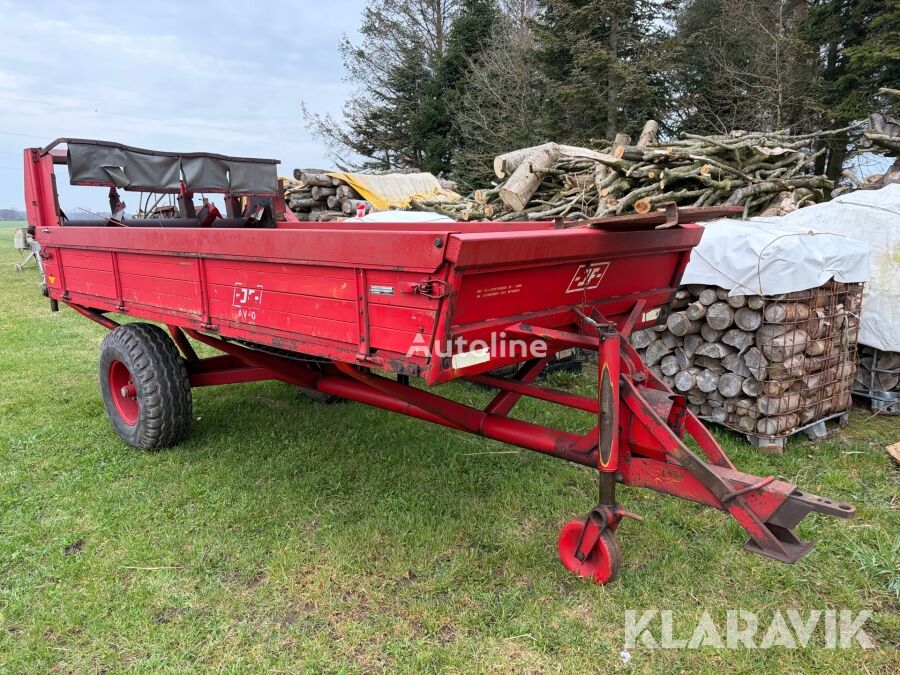 Prodaje se JF AV40 prikolicu kiper na aukciji