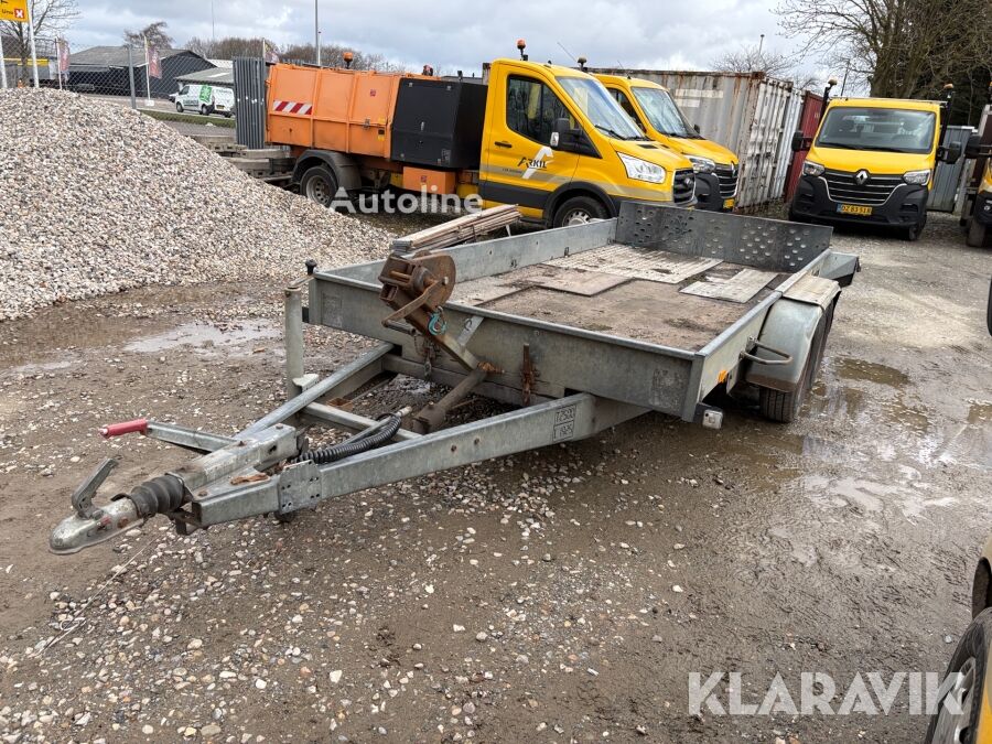 Prodaje se Brenderup Trailer Brenderup prikolicu za građevinske strojeve na aukciji
