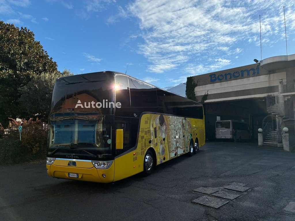 Van Hool ALTANO TX 17 turistički autobus