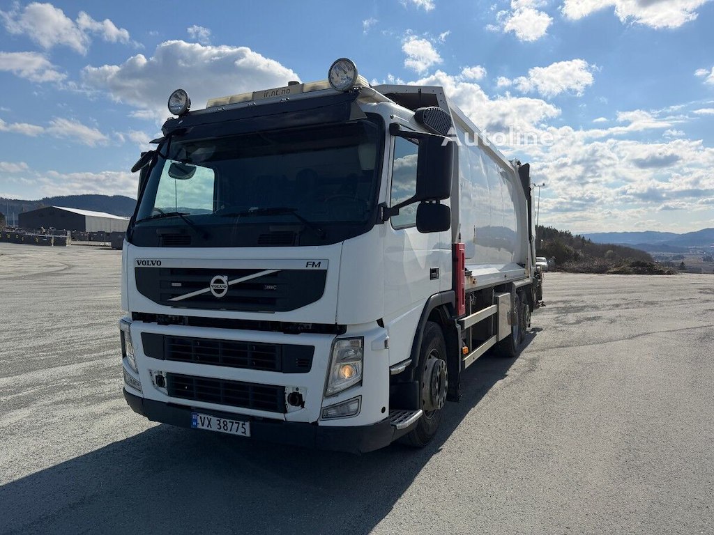 Prodaje se Volvo fm renovasjonsbil kamion za smeće na aukciji