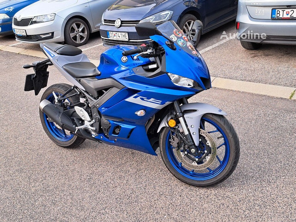 Yamaha R3 motocikl