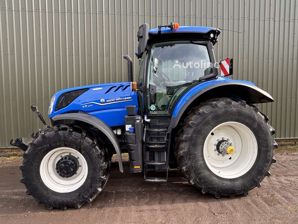New Holland T7.270 PLMi tegljač
