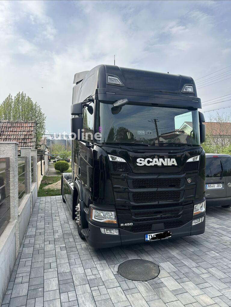 Scania R450 tegljač